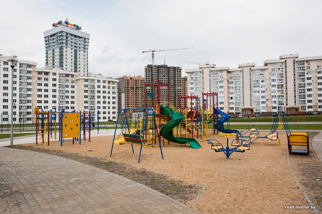 «Китайская» 25-этажка в Лебяжьем: цены, планировки и особенности