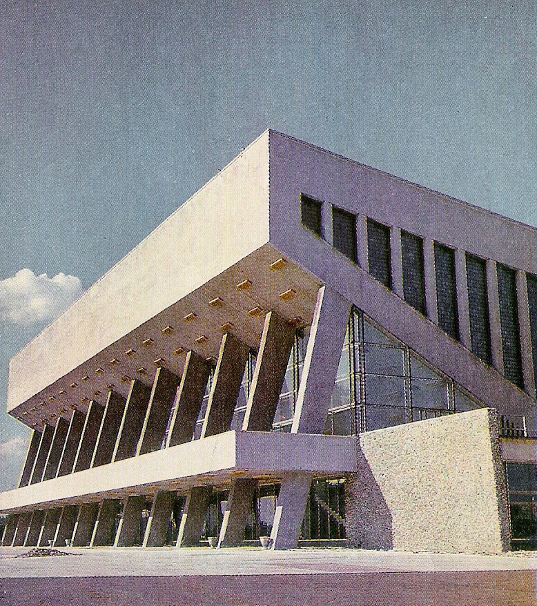 Топ-15 лучших советских зданий Минска