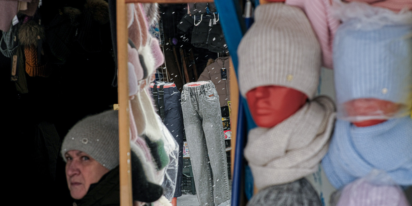 Рынки во время снегопадов