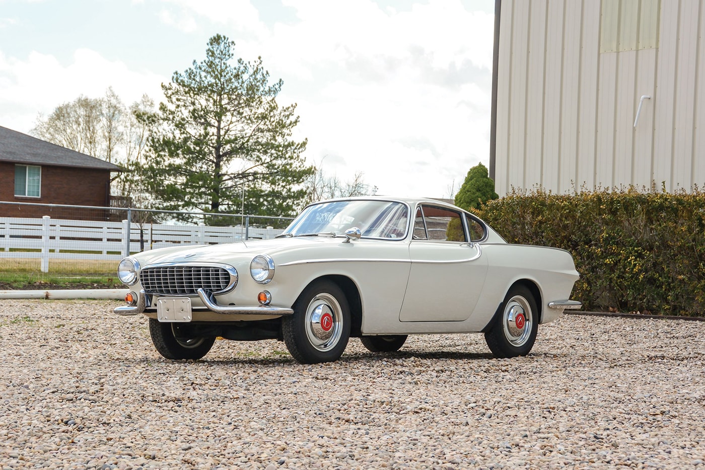 P1800 — первый спорткар Volvo