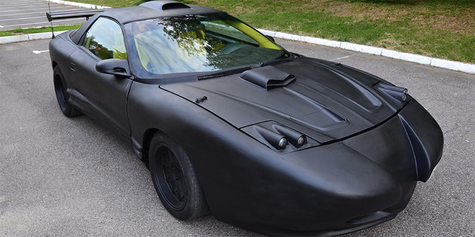 «Незаконченный проект». В Минске продают редкий Pontiac Firebird за $6000